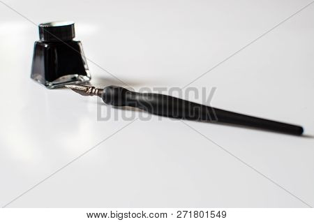 Old Ink Pen Ink Bottle Image & Photo (Free Trial) | Bigstock