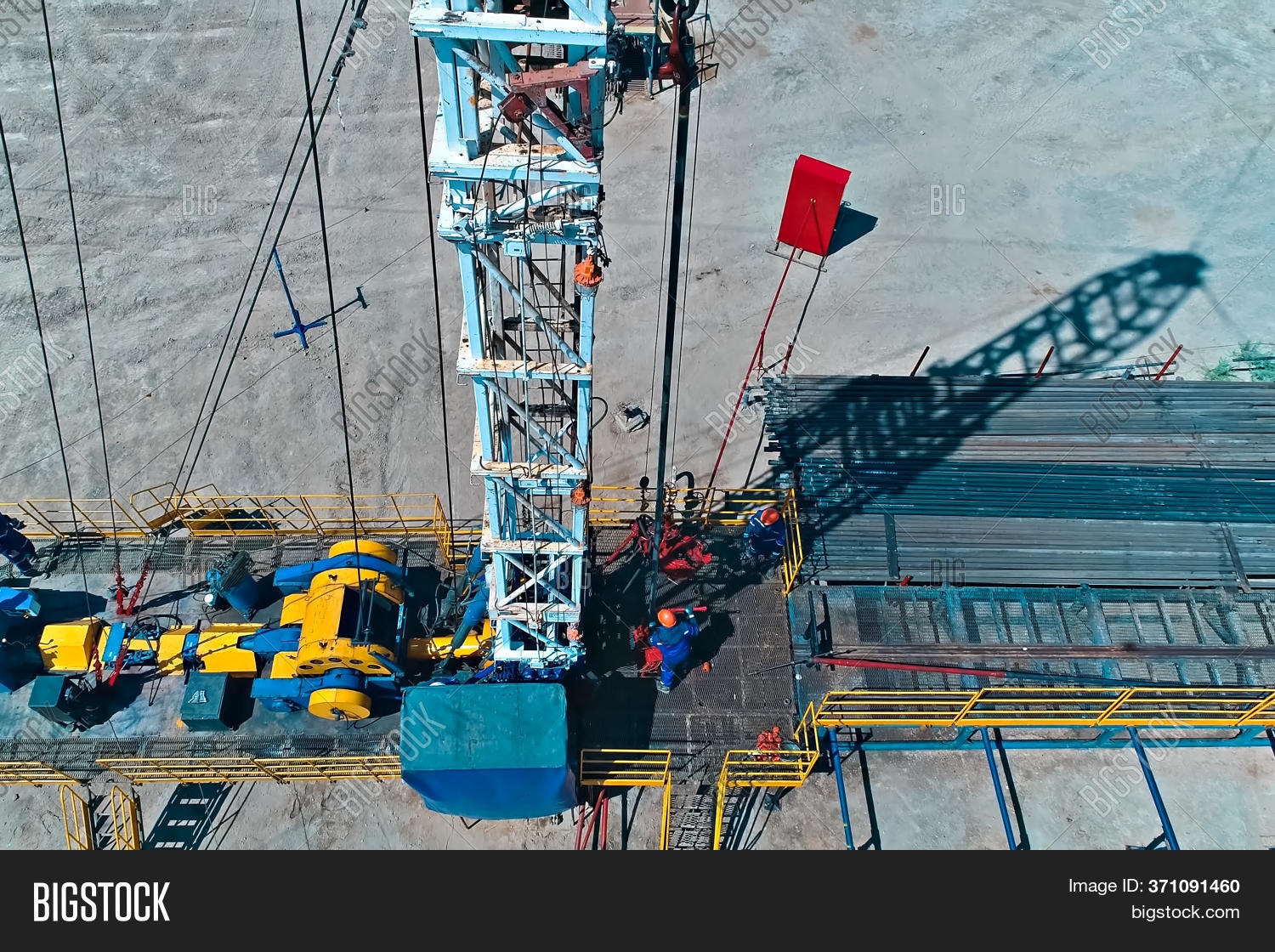 Drilling Rig Oil Well Image & Photo (Free Trial) | Bigstock