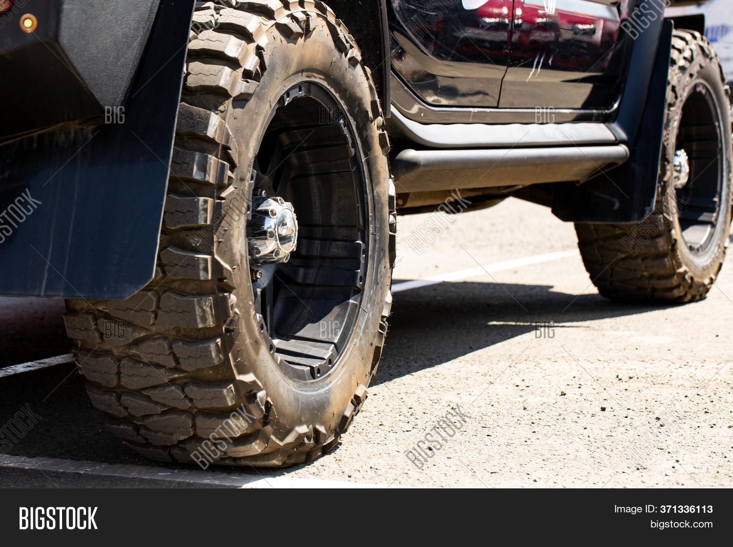 Car Off-road Rear View Image & Photo (Free Trial) | Bigstock