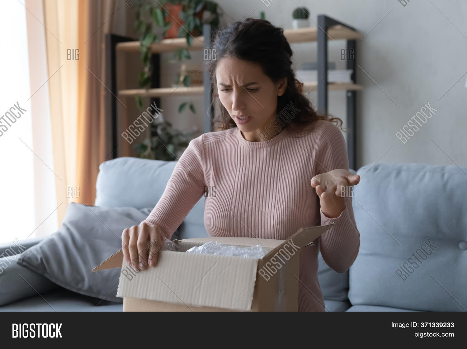 Angry Confused Woman Image & Photo (Free Trial) | Bigstock