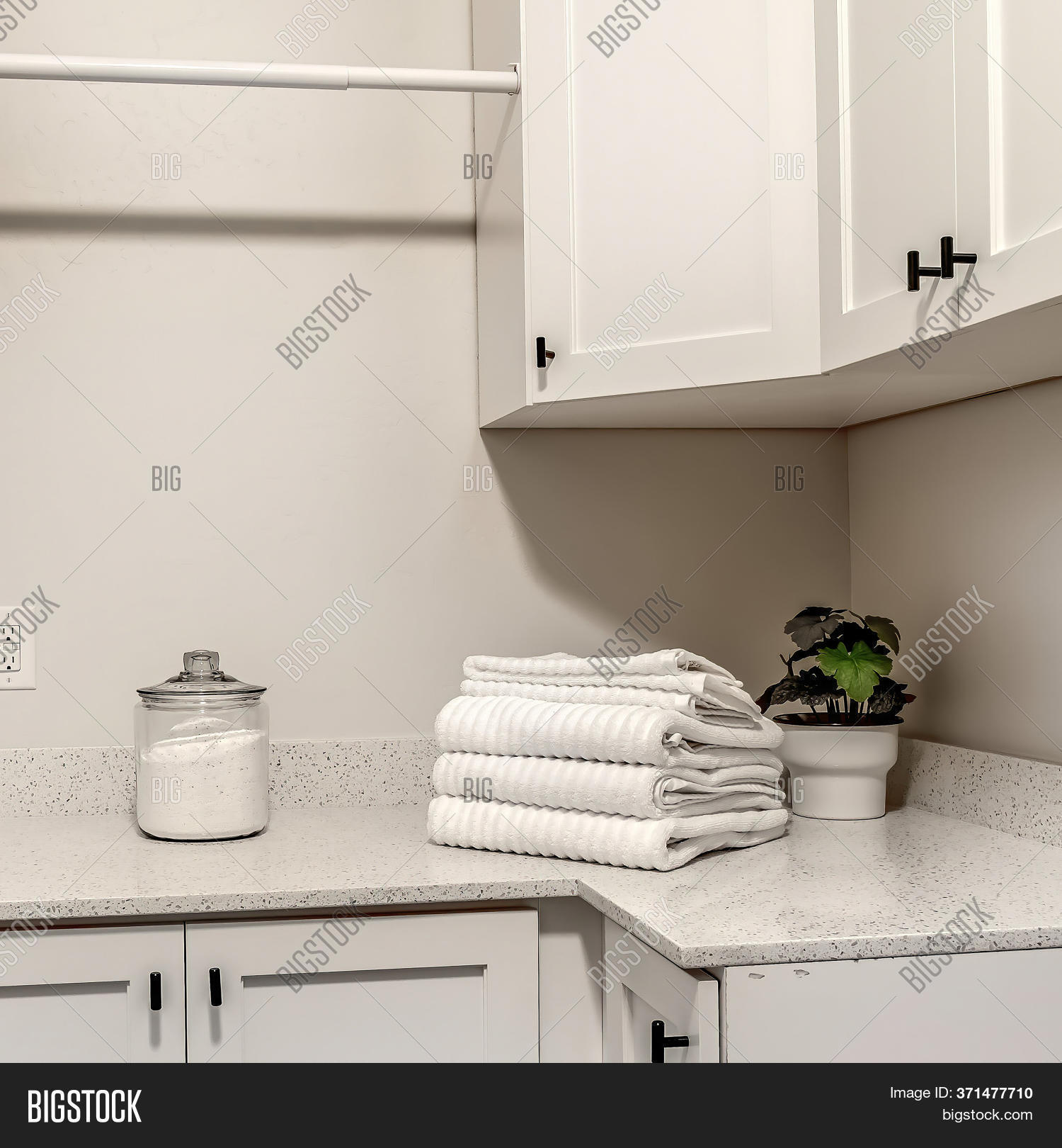 Square Laundry Room Image & Photo (Free Trial) | Bigstock