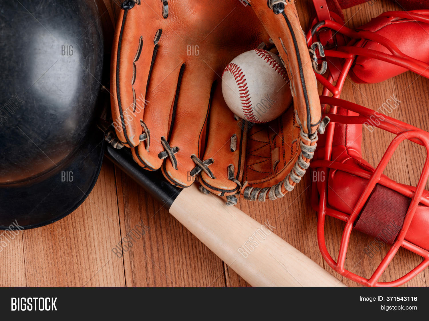 Helmet, Bat, Mitt Image & Photo (Free Trial) | Bigstock