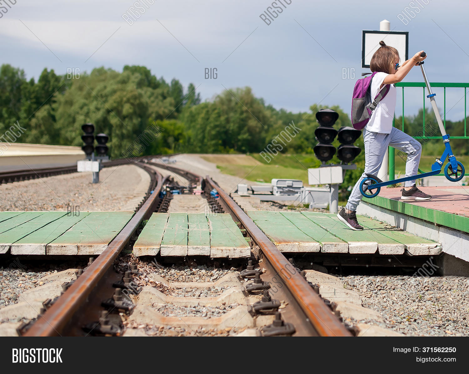Crossing Railway Image & Photo (Free Trial) | Bigstock