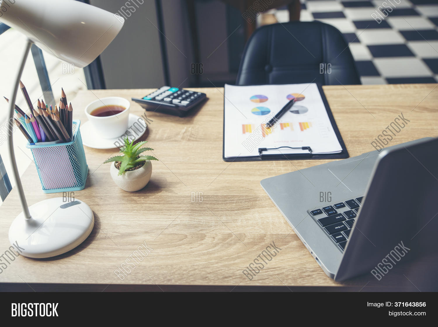 Business Computer Image & Photo (Free Trial) | Bigstock