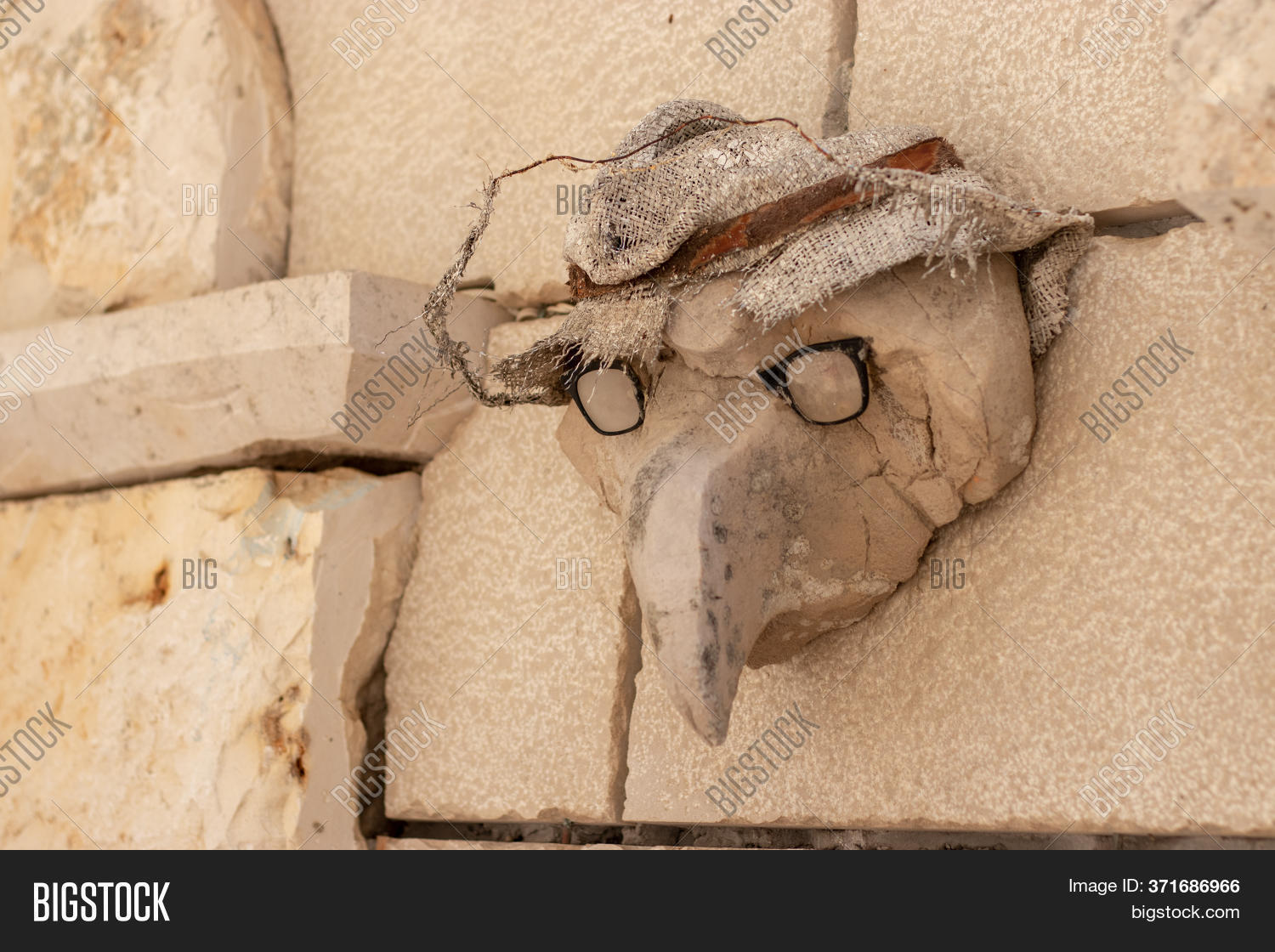 Old Antique Statue Image & Photo (Free Trial) | Bigstock