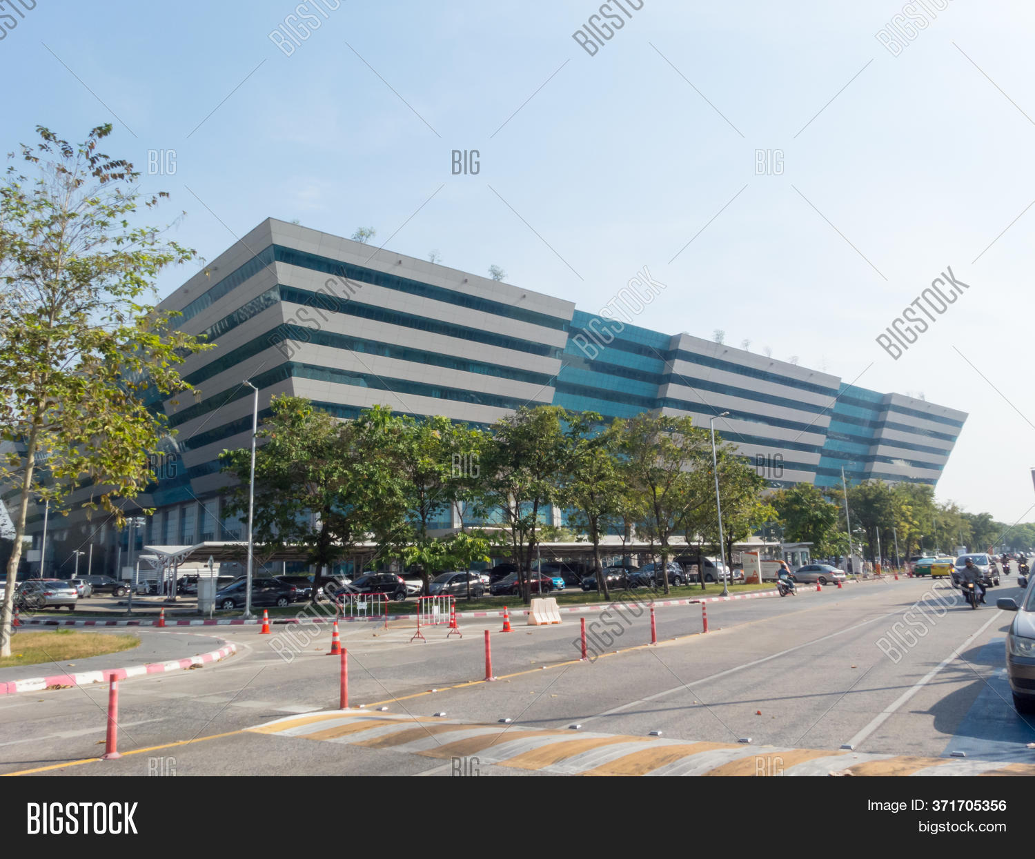 Government Complex Image & Photo (Free Trial) | Bigstock