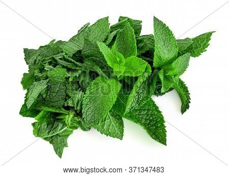 Chopped Fresh Image & Photo (Free Trial) | Bigstock