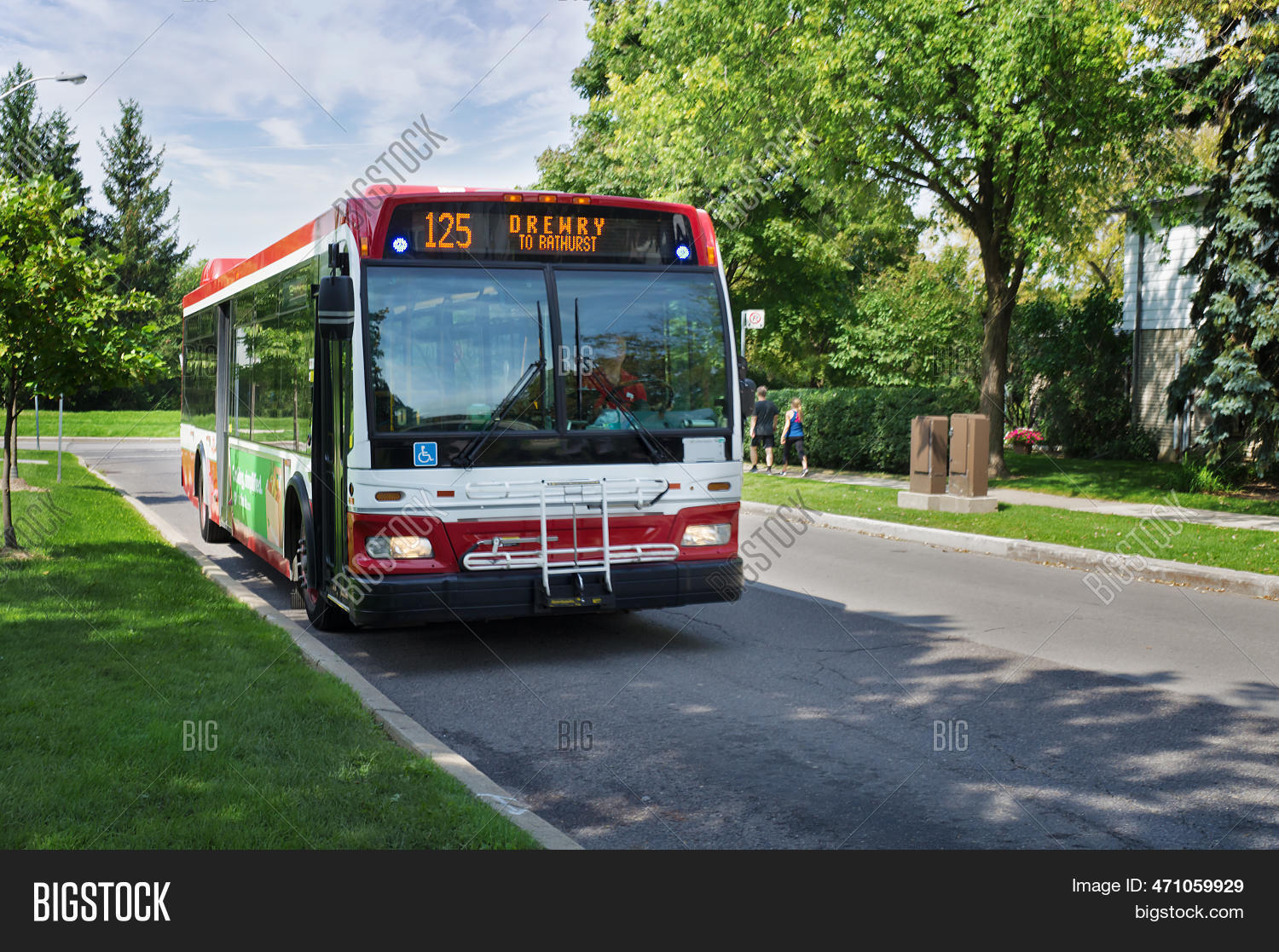 Ttc Bus On Quiet Image & Photo (Free Trial) | Bigstock