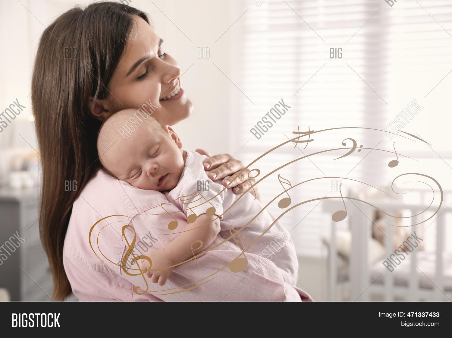 Imagen y foto Mother Singing (prueba gratis) | Bigstock