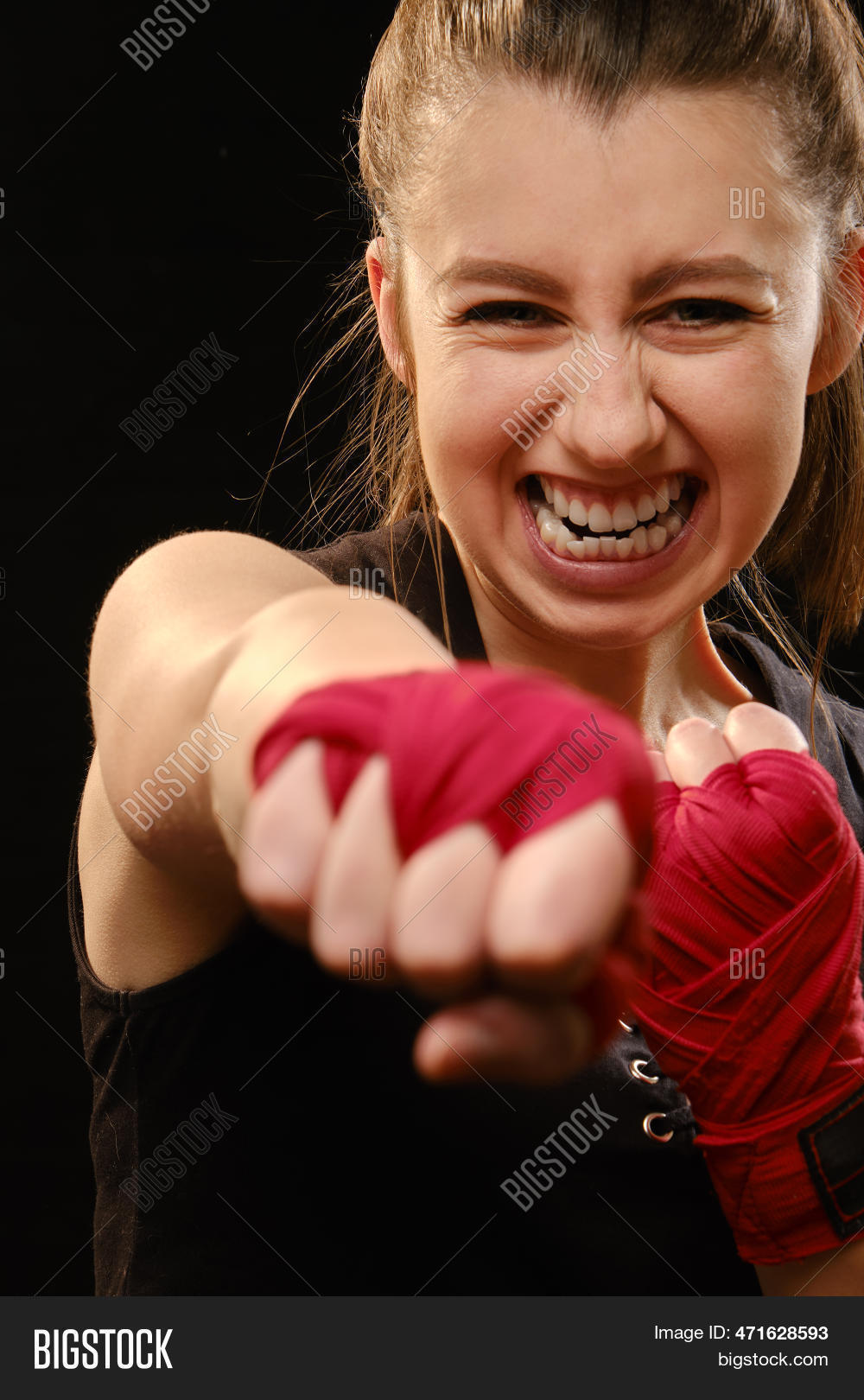 Muay Thai Female Boxer Image & Photo (Free Trial) | Bigstock
