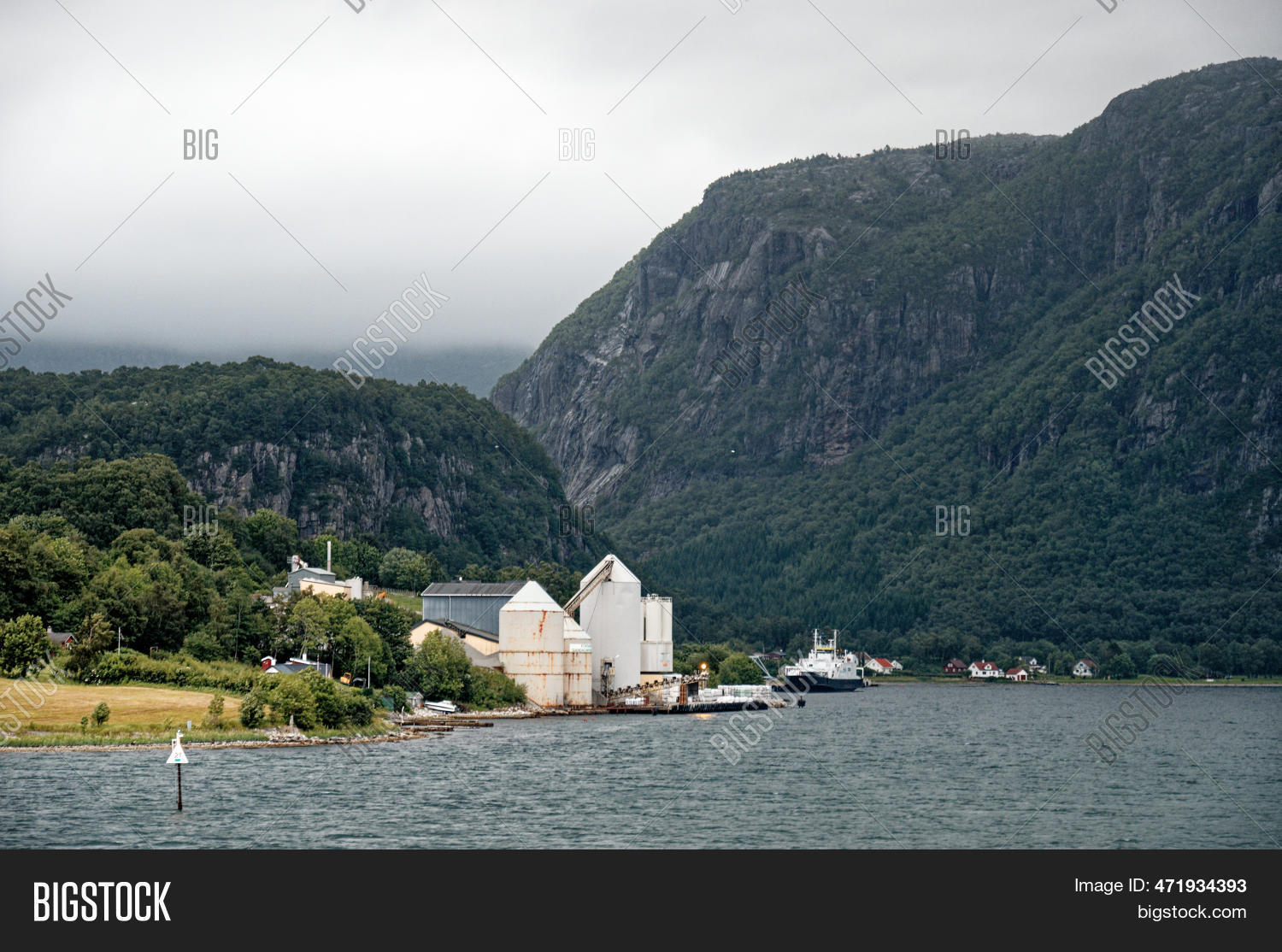 Beautiful Summer Image & Photo (Free Trial) | Bigstock