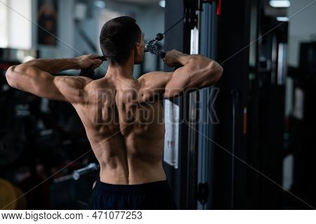 Man Thrust Upper Block Image & Photo (Free Trial) | Bigstock