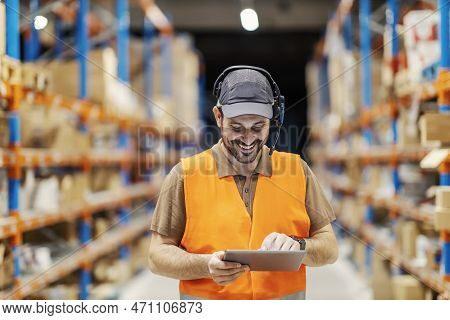 Delivery Center Worker Image & Photo (Free Trial) | Bigstock