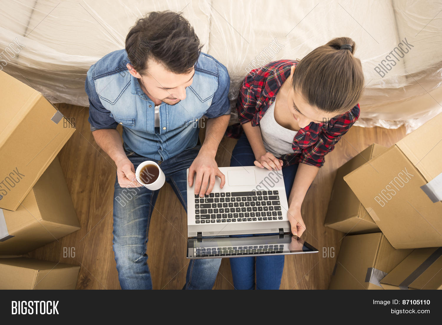 Moving Home Image & Photo (Free Trial) | Bigstock