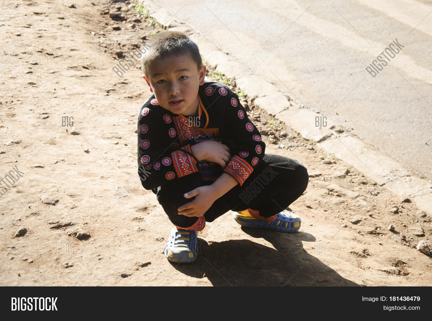 Children Ethnic Hmong Image & Photo (Free Trial) | Bigstock