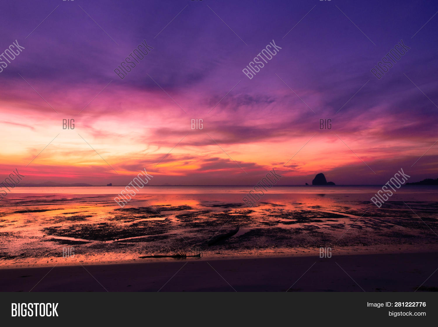 Breathtaking Sunrise Image & Photo (Free Trial) | Bigstock