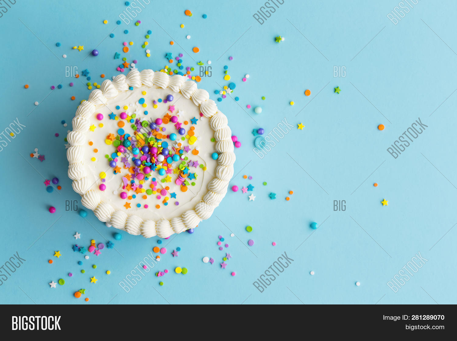 Birthday Cake Top View Image & Photo (Free Trial) | Bigstock