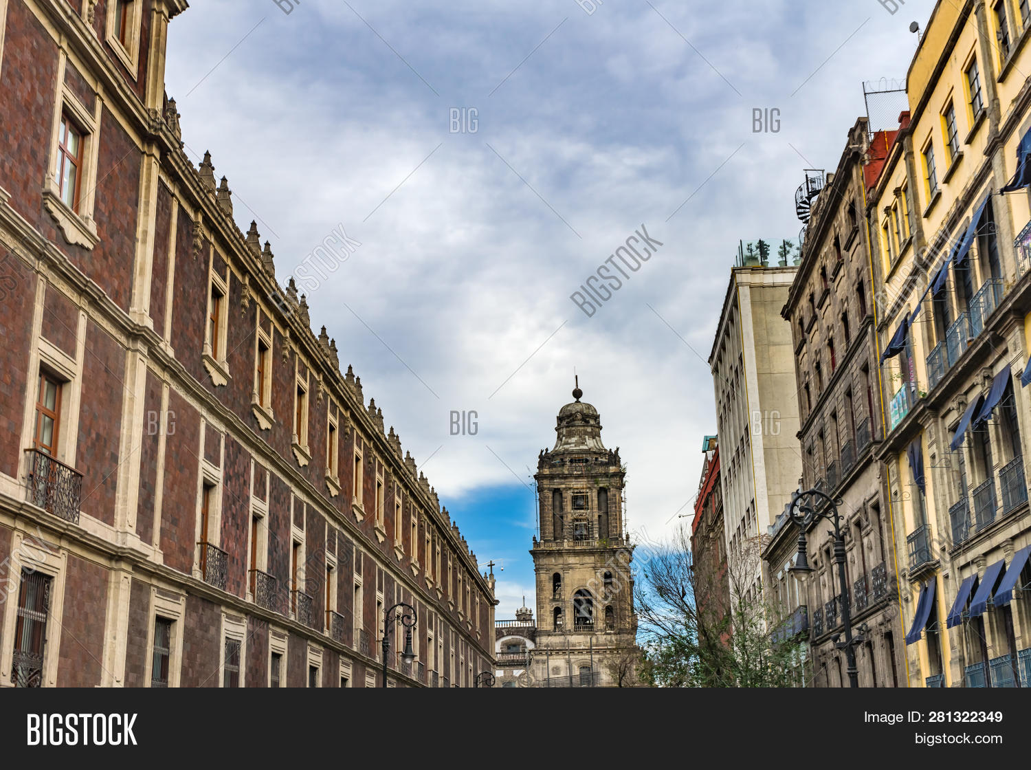 Mexican Street Image & Photo (Free Trial) | Bigstock