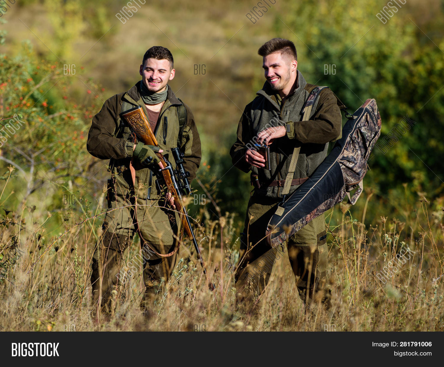 Man Hunters Rifle Gun Image & Photo (Free Trial) | Bigstock