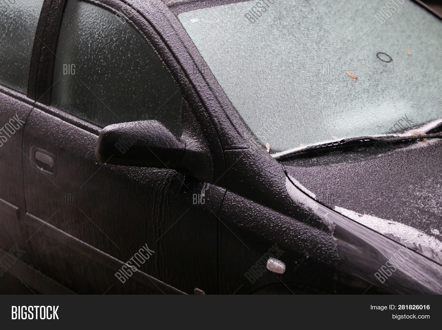 Car Frozen Windscreen Image & Photo (Free Trial) | Bigstock