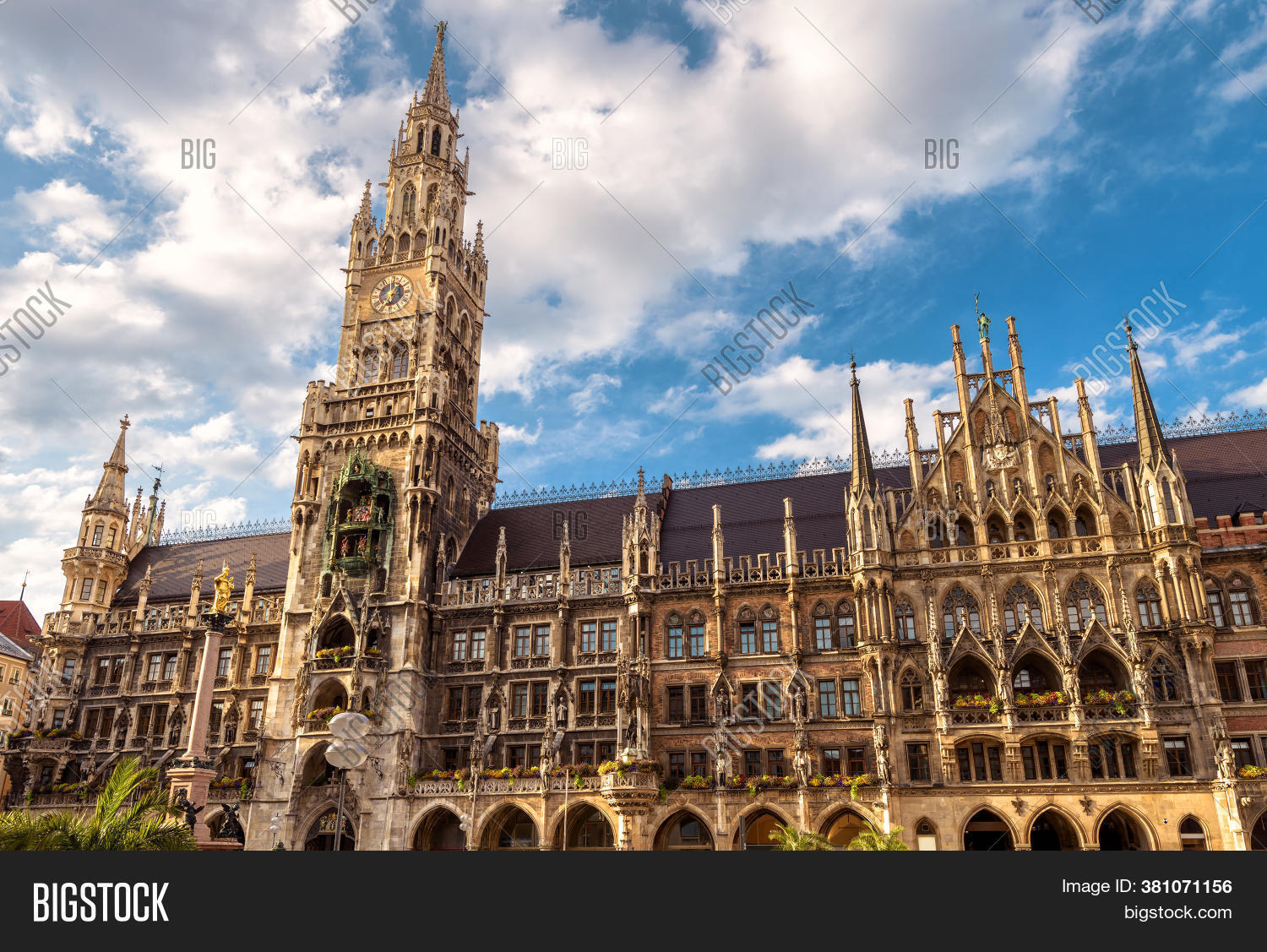 Marienplatz Square Image & Photo (Free Trial) | Bigstock