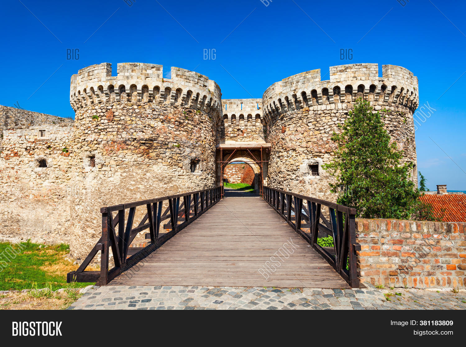 Zindan Gate Belgrade Image & Photo (Free Trial) | Bigstock