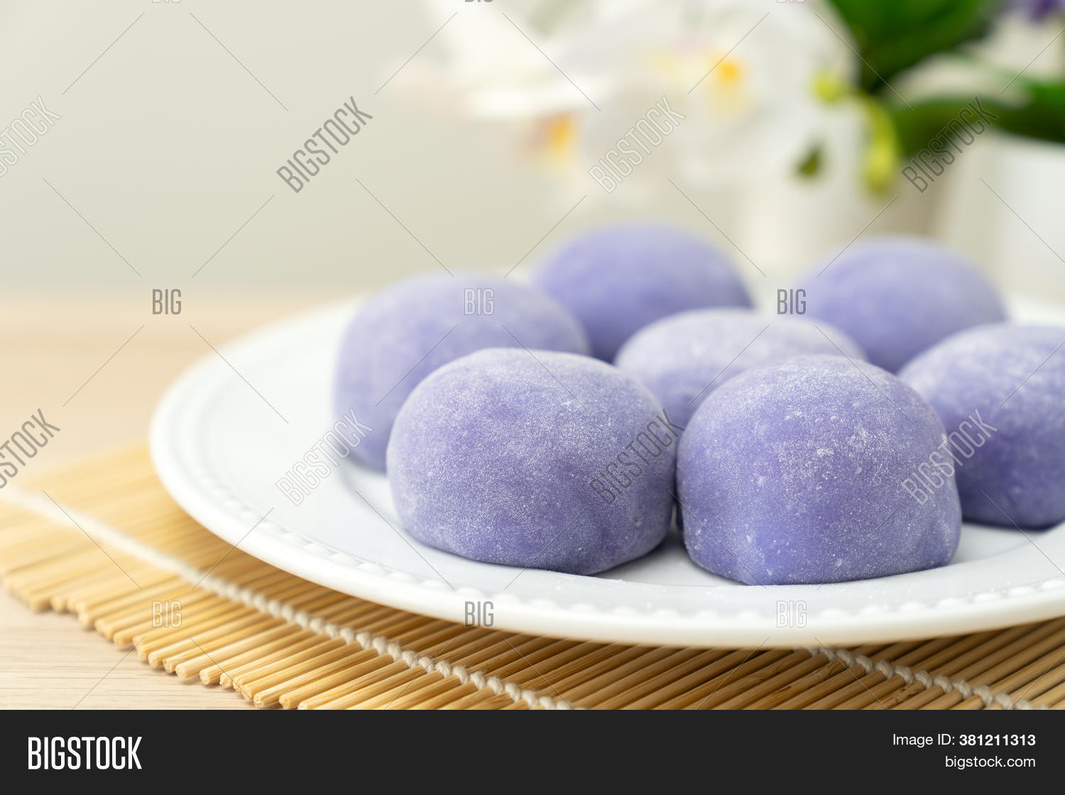 Purple Color Taro Yam Image & Photo (Free Trial) | Bigstock