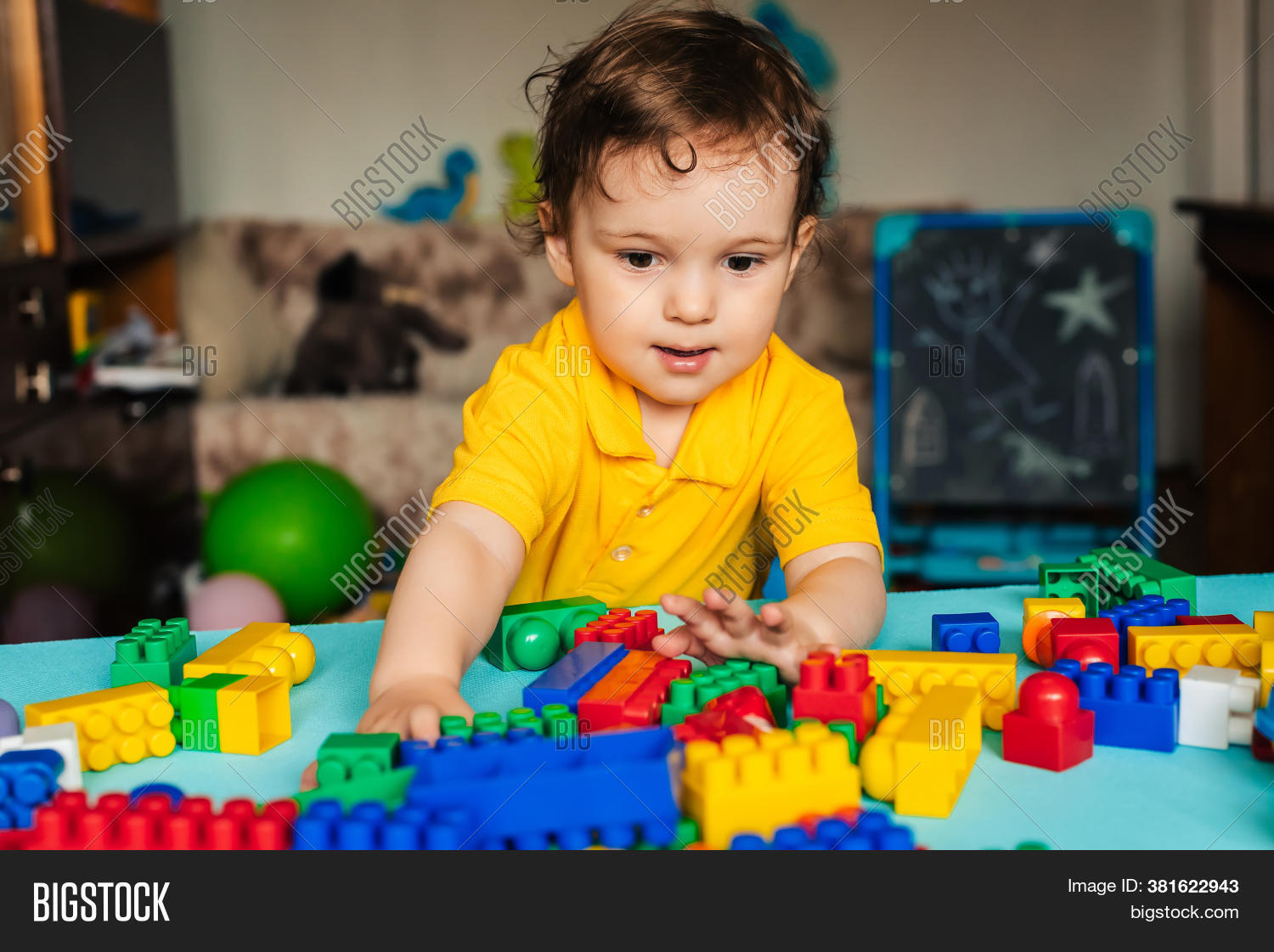 Child Boy Learns Build Image & Photo (Free Trial) | Bigstock