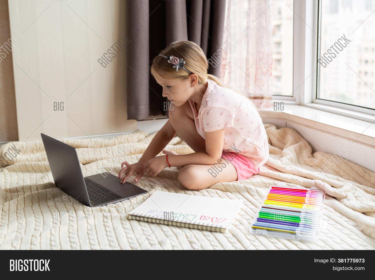 Little Child Learn Image & Photo (Free Trial) | Bigstock