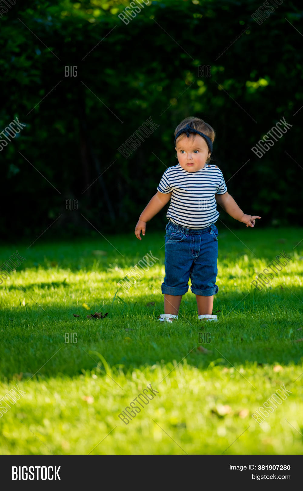 Surprised Baby Girl Image & Photo (Free Trial) | Bigstock