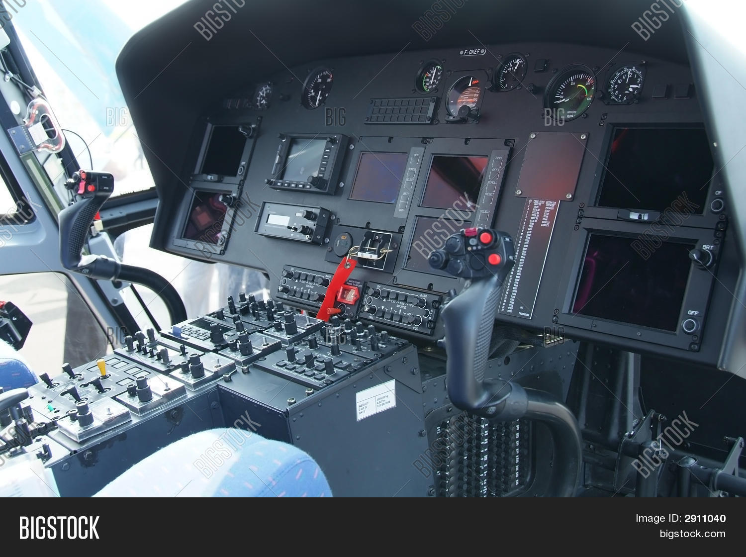 Helicopter Cockpit Image & Photo (Free Trial) | Bigstock