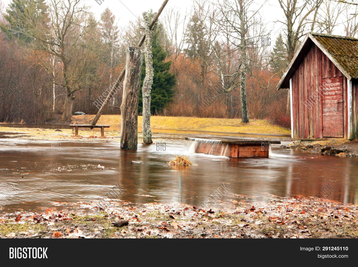 Well Overflowing Image & Photo (Free Trial) | Bigstock