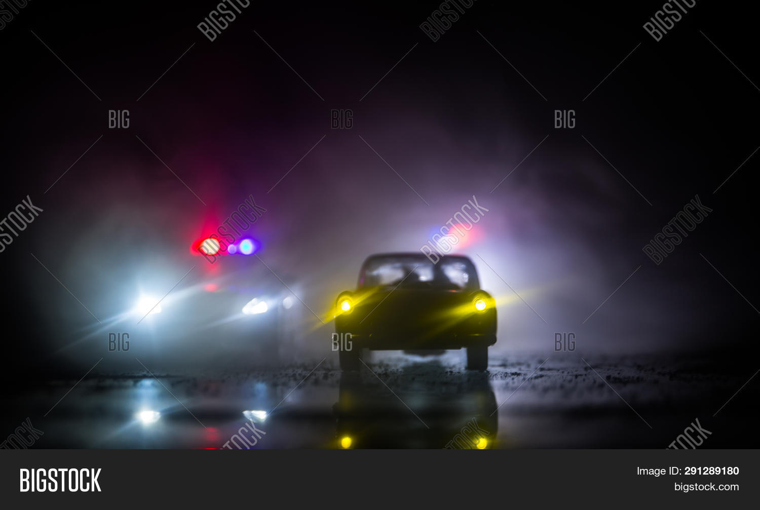 Police Car Chasing Car Image & Photo (Free Trial) | Bigstock