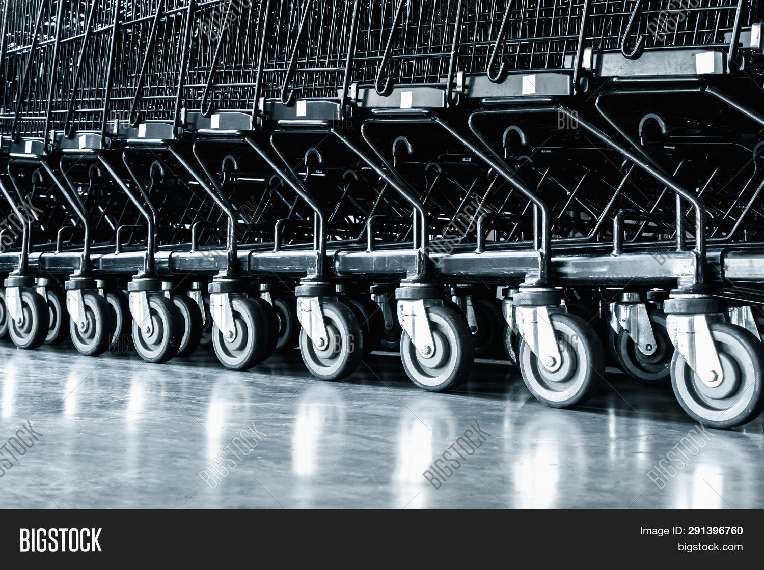 Row Shopping Cart Area Image & Photo (Free Trial) | Bigstock