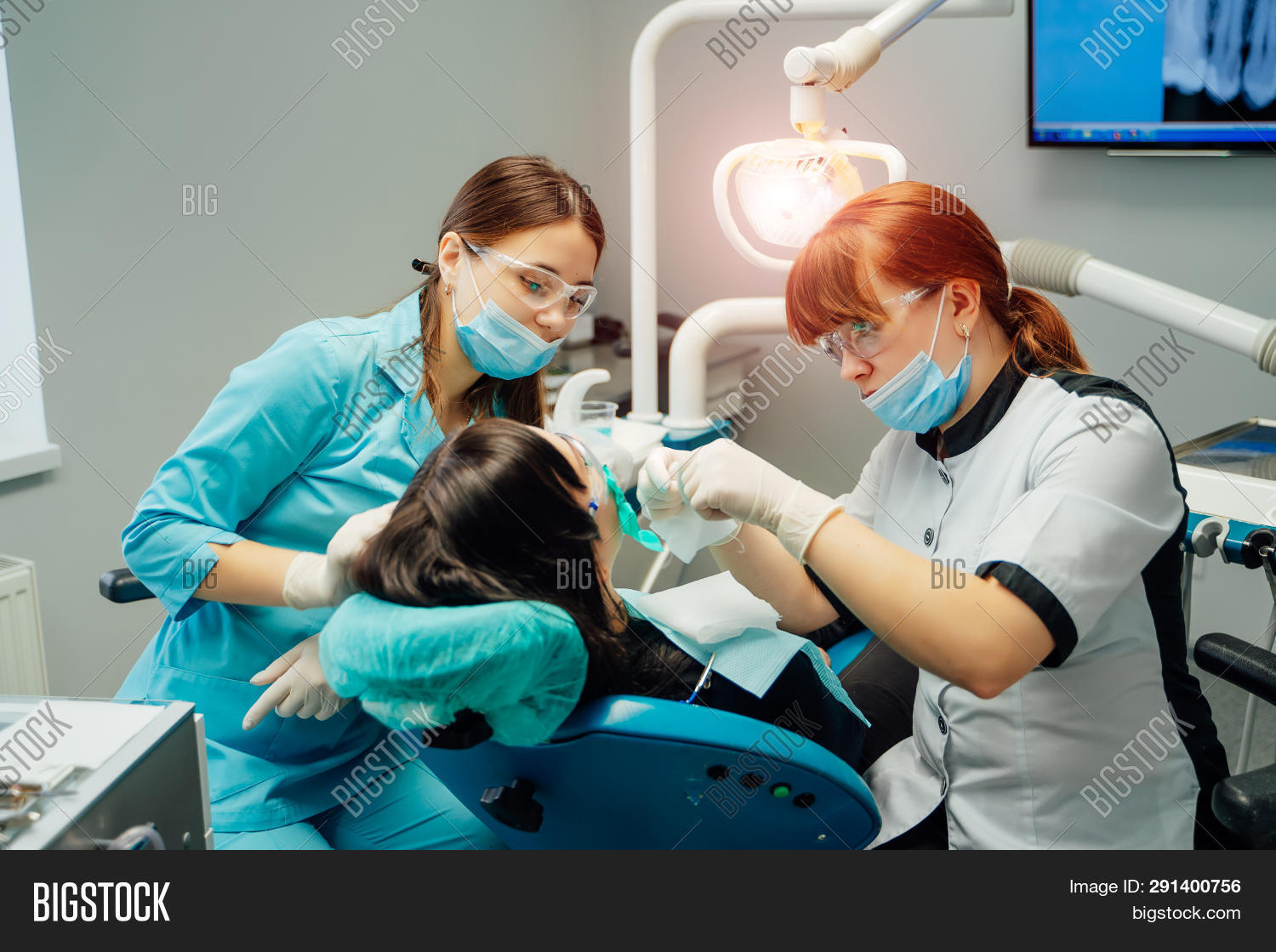 Imagen y foto Stomatologist (prueba gratis) | Bigstock