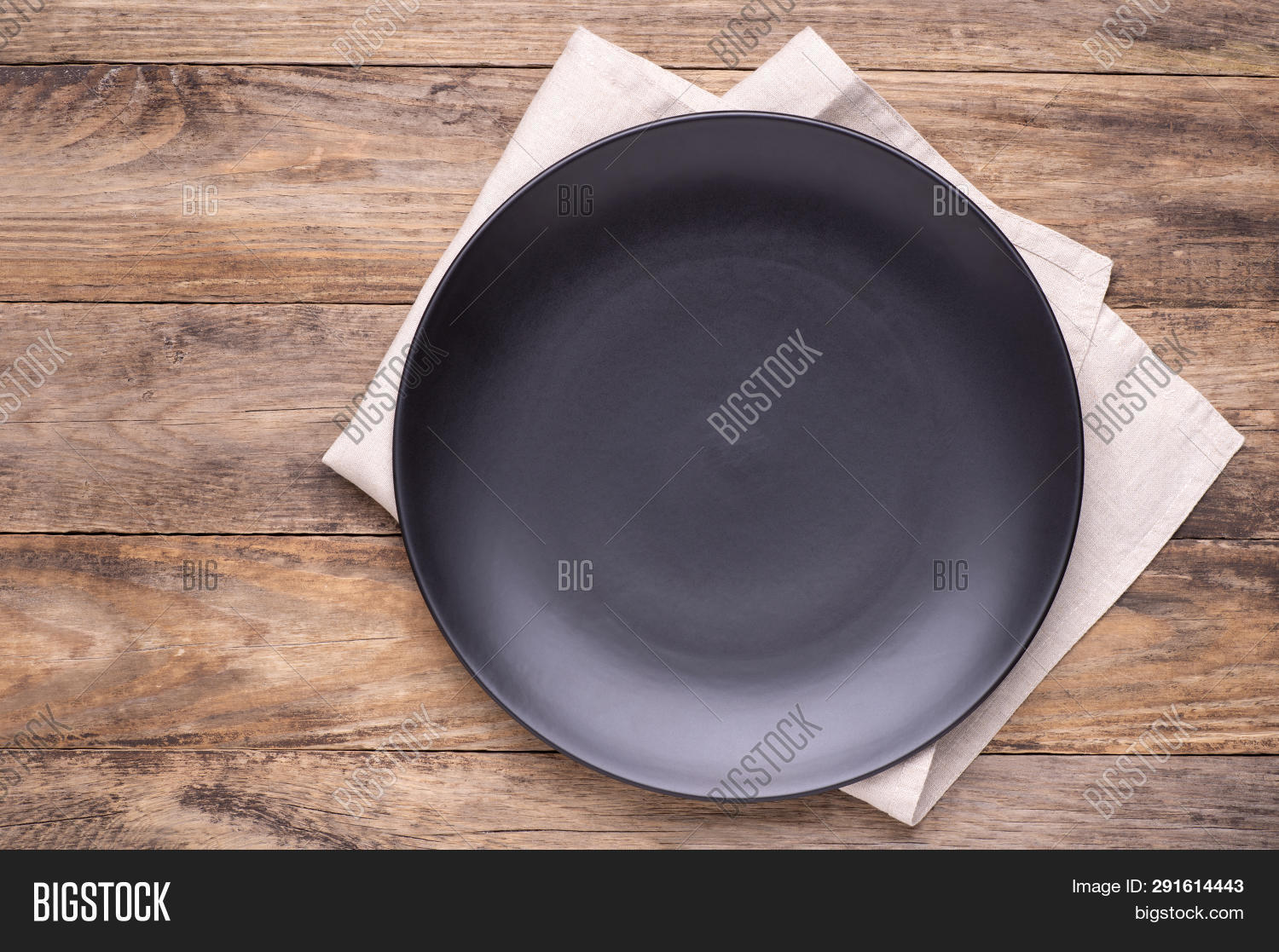 Black Empty Plate Image & Photo (Free Trial) | Bigstock