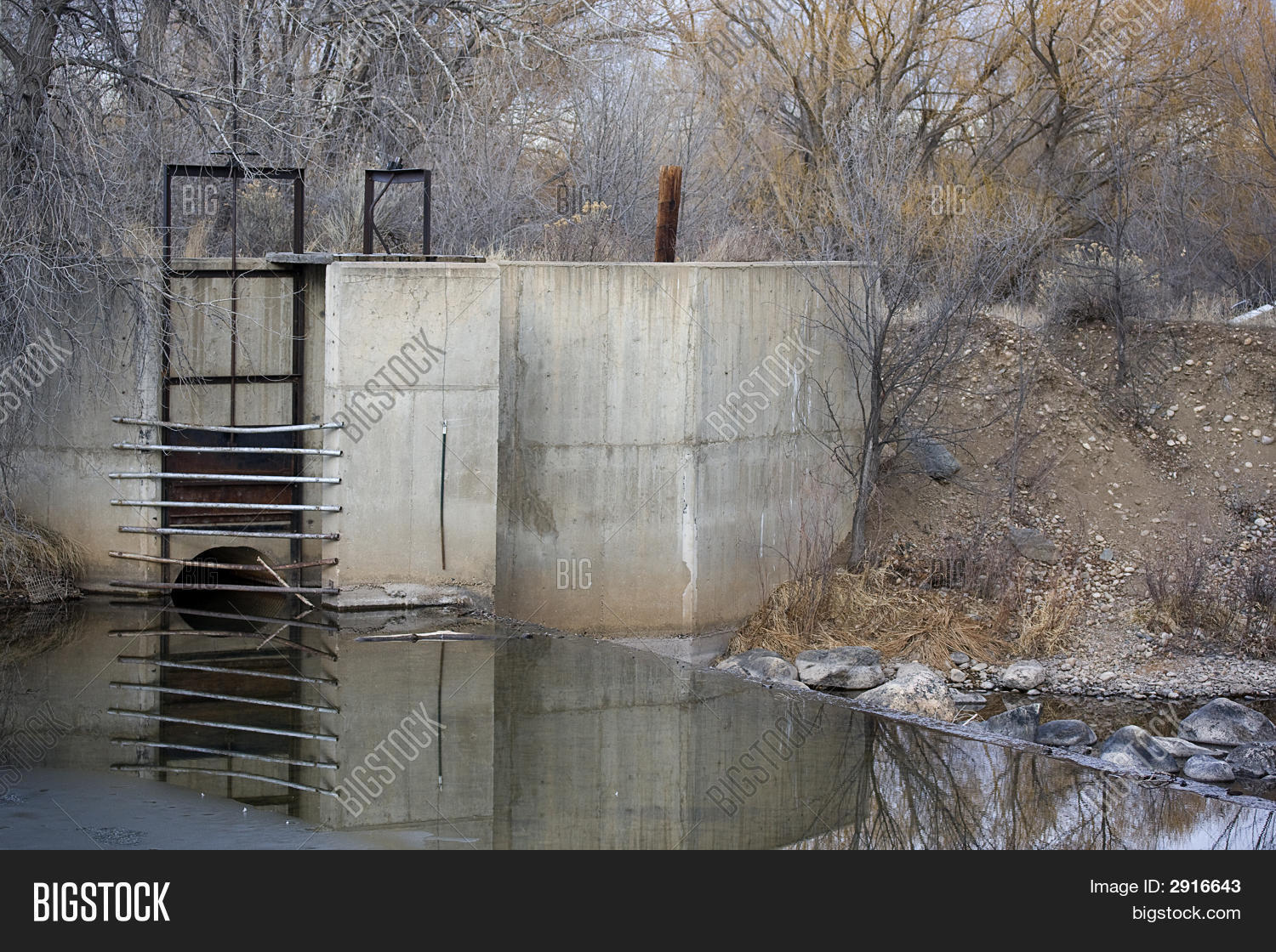 Diversion Dam Inlet Image & Photo (Free Trial) | Bigstock