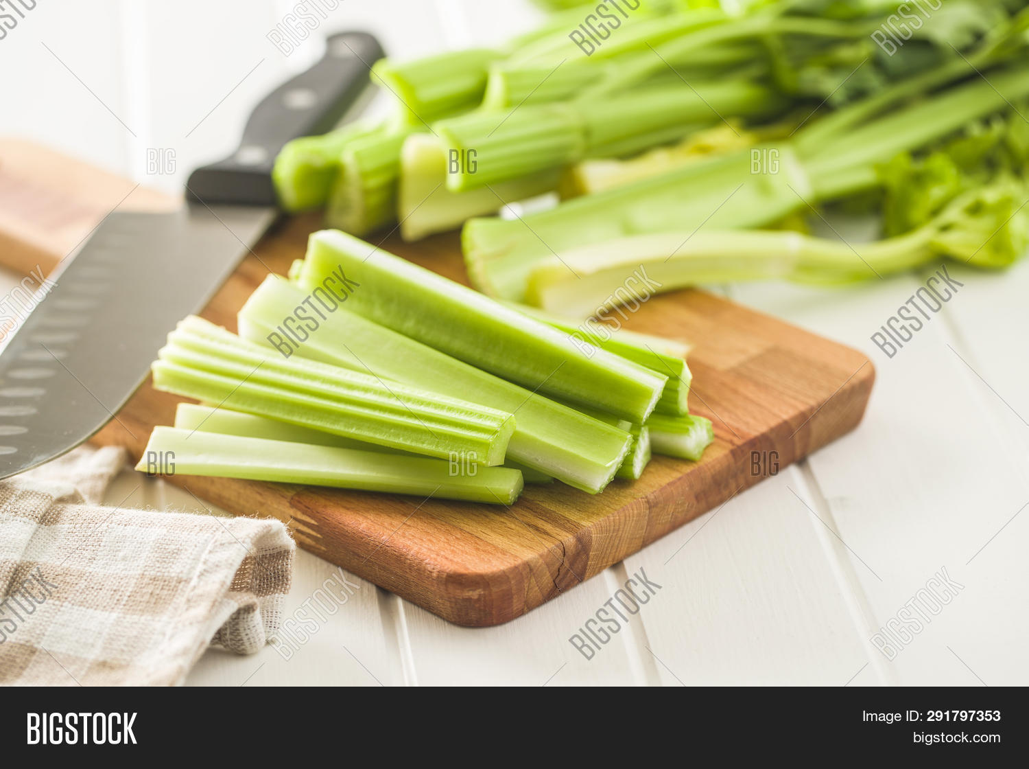 Imagen y foto Celery Sticks. (prueba gratis) | Bigstock