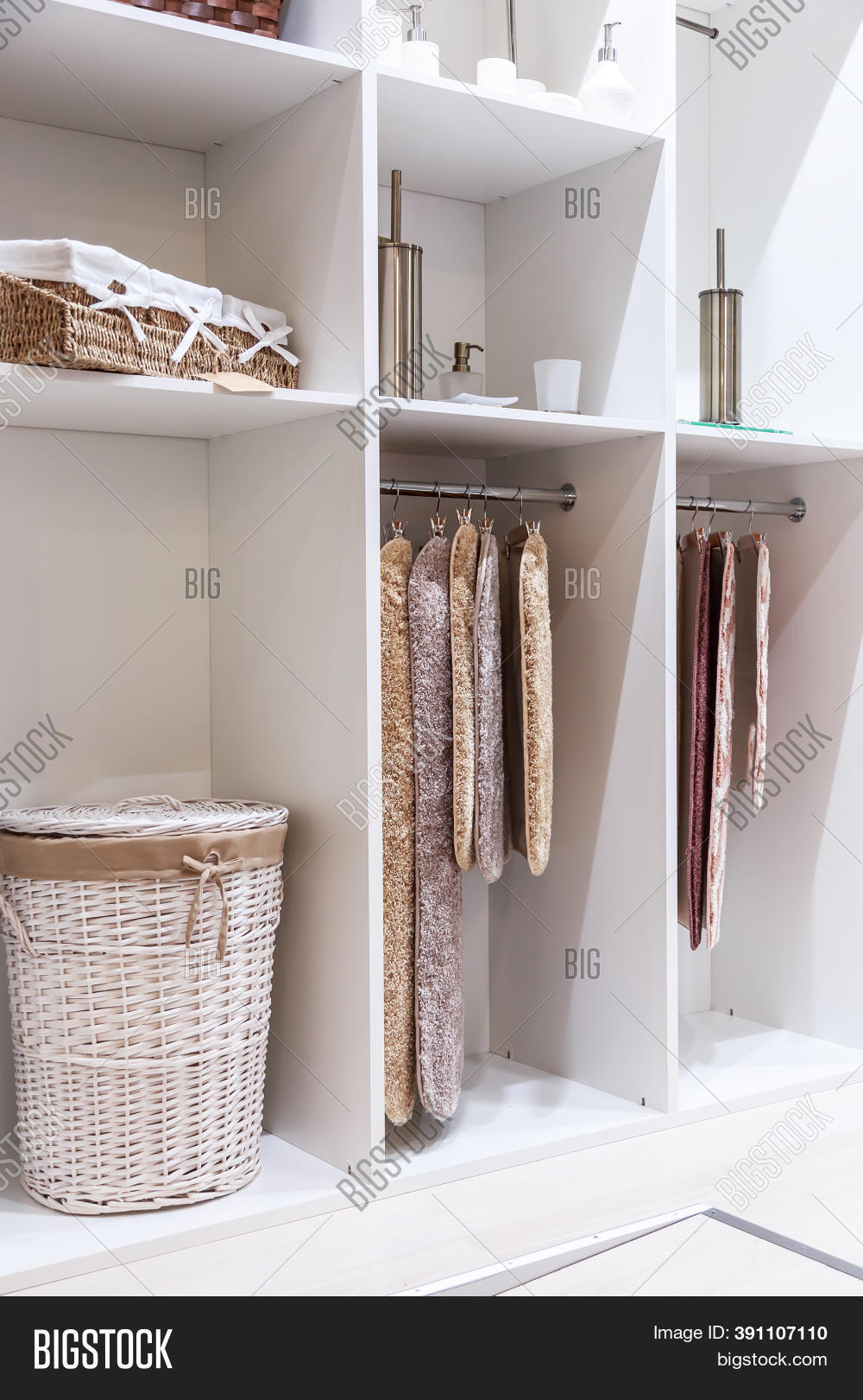 Organization Home Image & Photo (Free Trial) | Bigstock