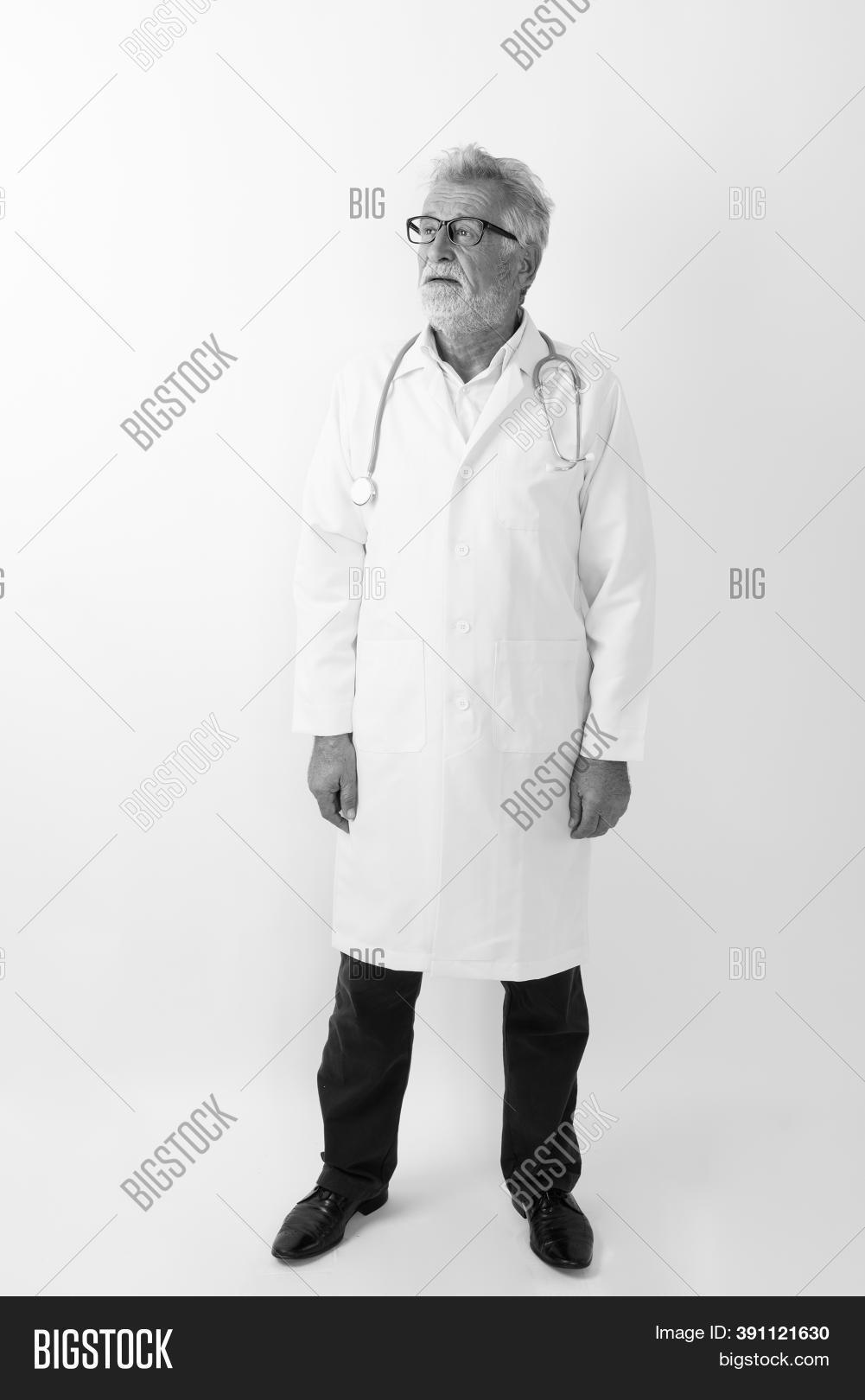 Full Body Shot Image & Photo (Free Trial) | Bigstock