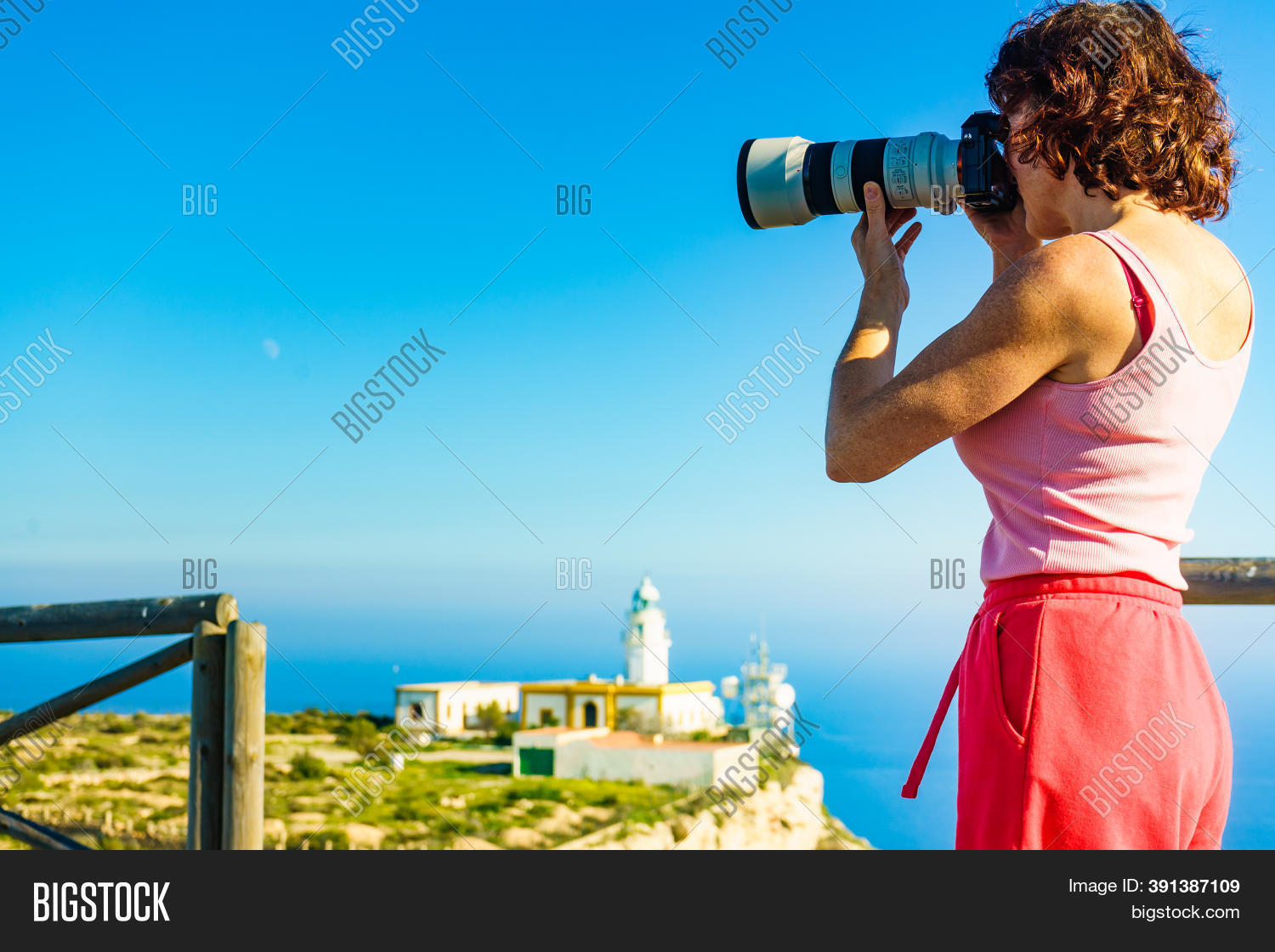 Female Tourist Camera Image & Photo (Free Trial) | Bigstock