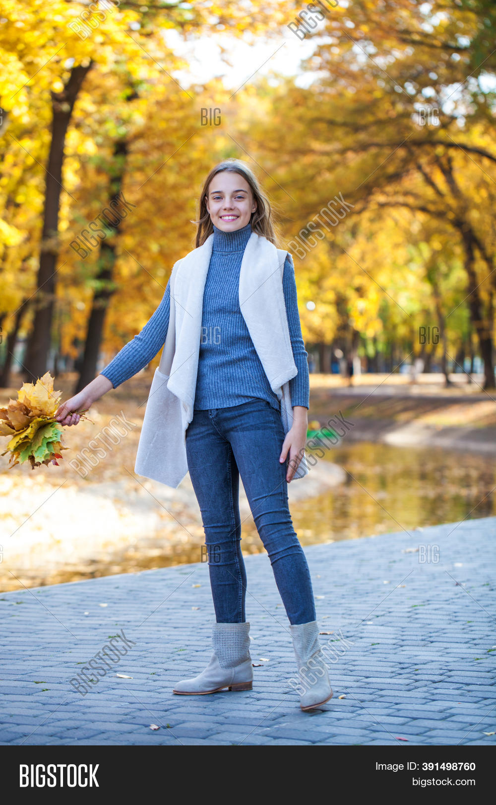 Full Length Portrait Image & Photo (Free Trial) | Bigstock