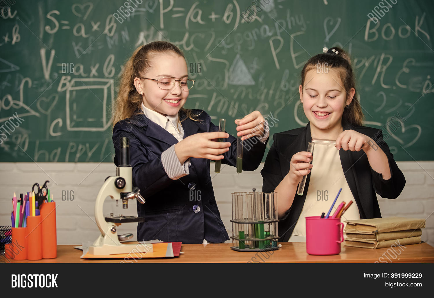 Little Girls Scientist Image & Photo (Free Trial) | Bigstock