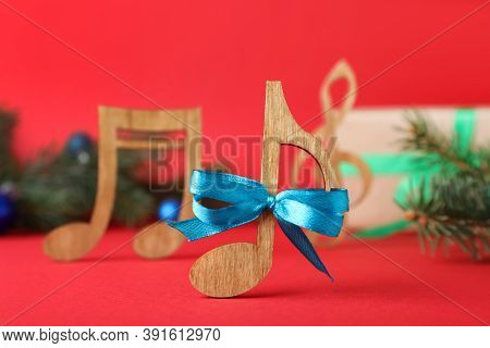 Christmas Music Notes Background Images, Illustrations & Vectors (Free ...