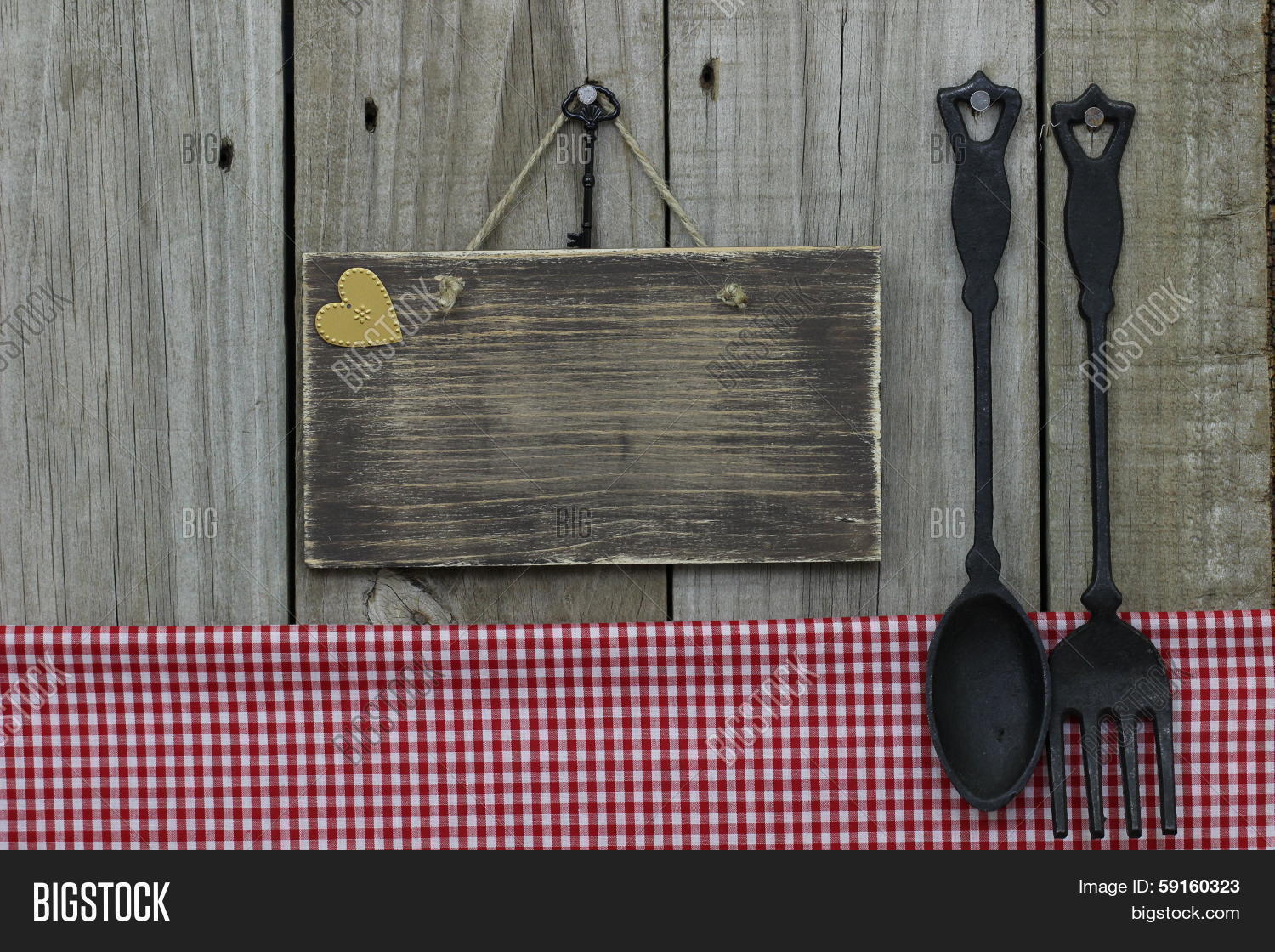 Blank Wood Sign Cast Image & Photo (Free Trial) | Bigstock