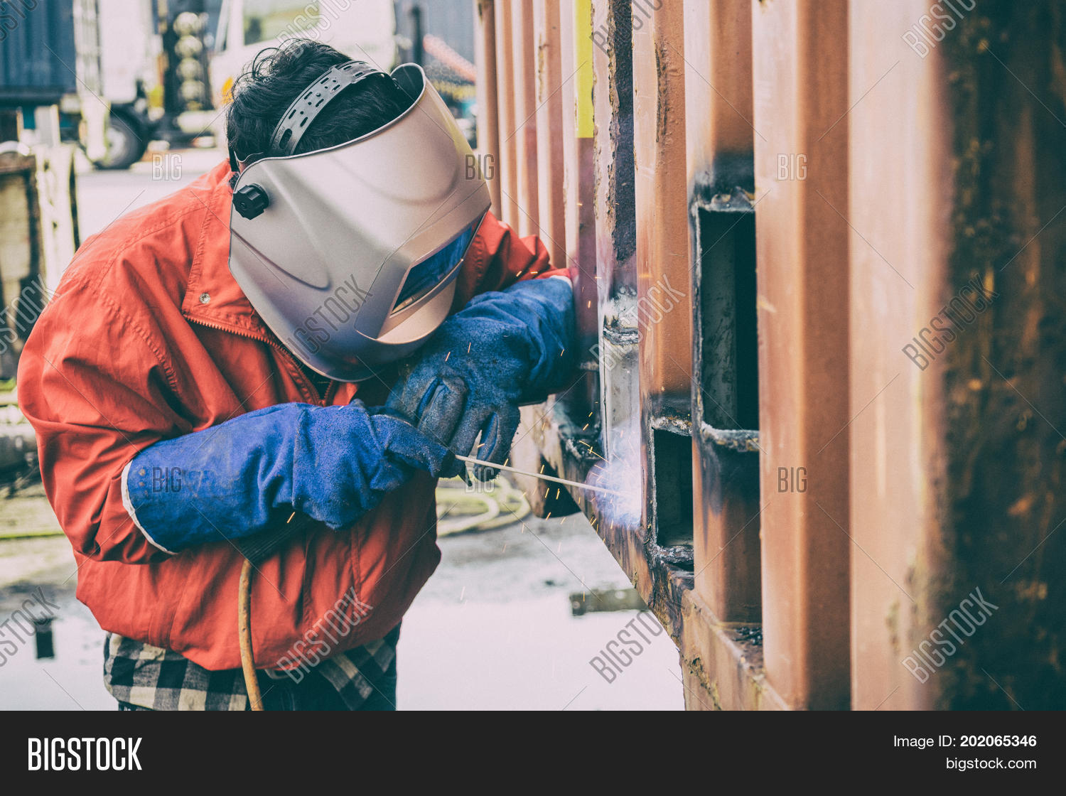 Welder Worker Repair Image & Photo (Free Trial) | Bigstock