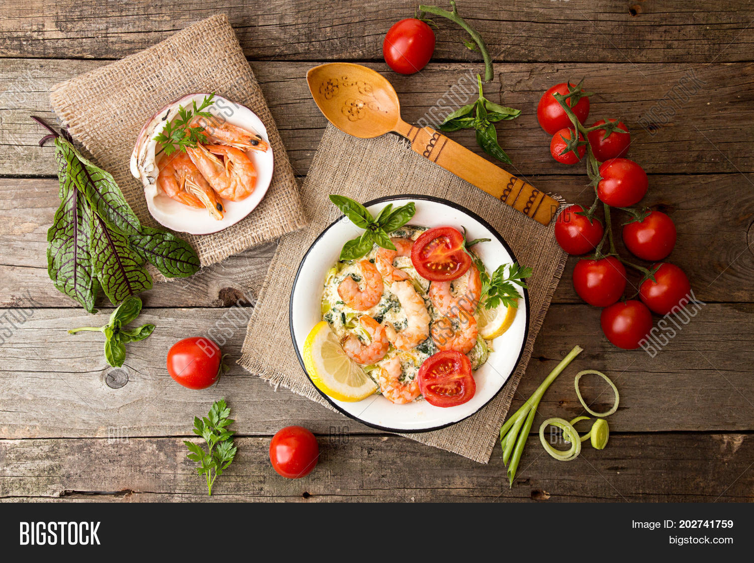 Overhead Dinner 图片和照片（免费试用） | Bigstock