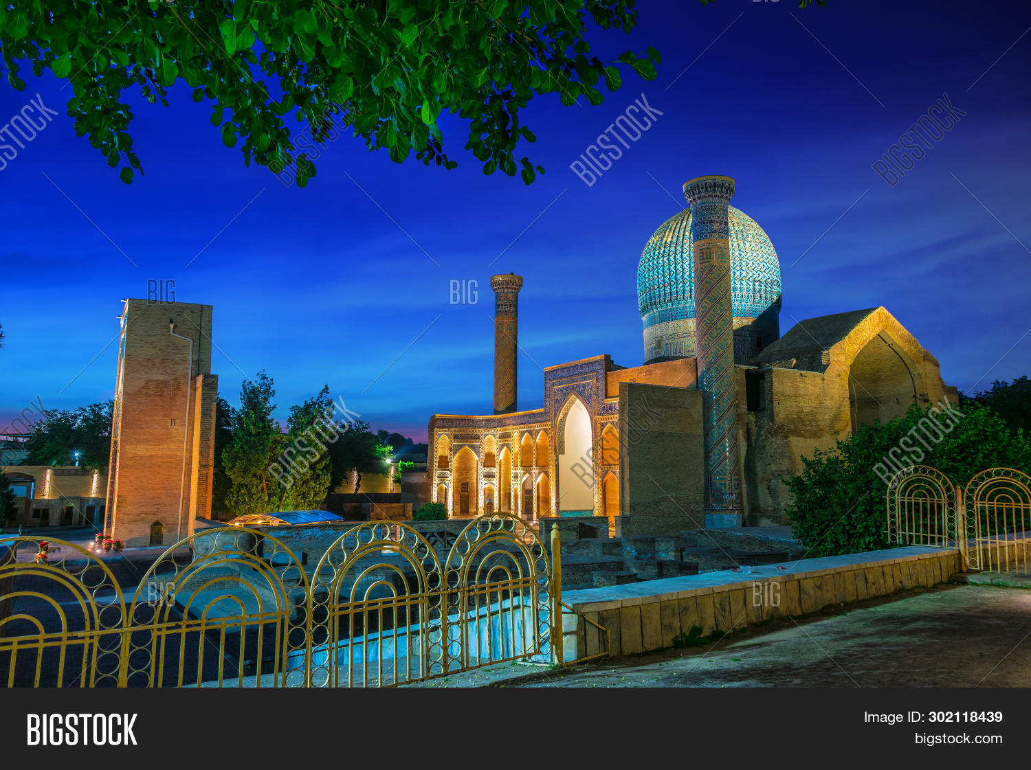 Guri Amir, Mausoleum Image & Photo (Free Trial) | Bigstock