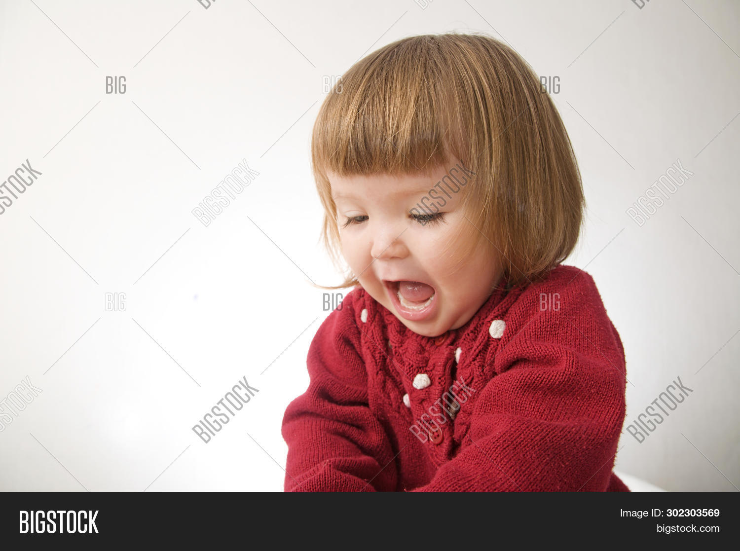 Little Girl Smiling Image & Photo (Free Trial) | Bigstock