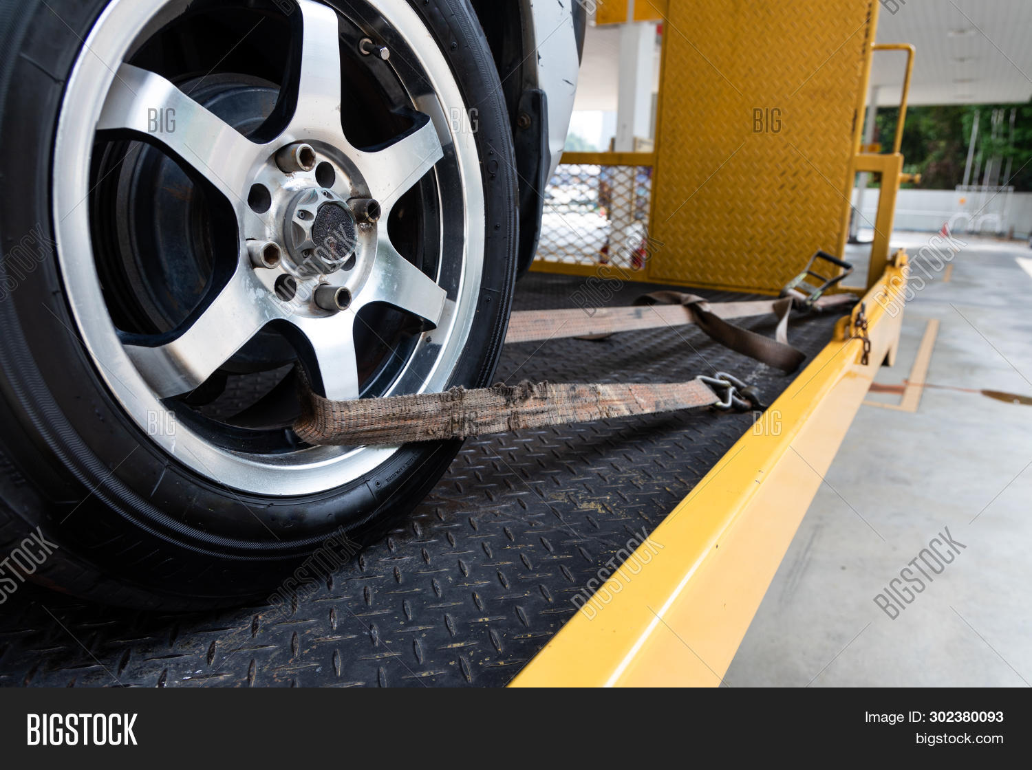 Car Tied Security Image & Photo (Free Trial) | Bigstock